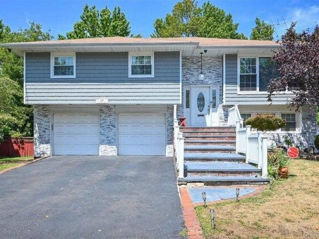 5 bedroom, Woodmere NY 11598 93565643