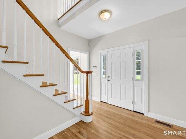 5 bedroom, Woodbury CT 06798 105156863