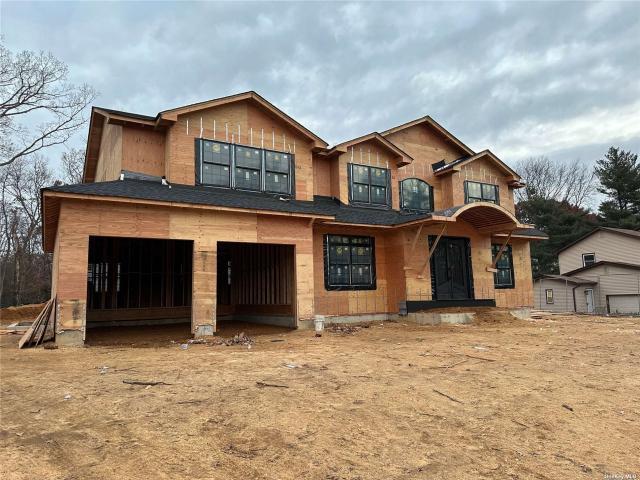5 bedroom, Woodbury NY 11797 72692266