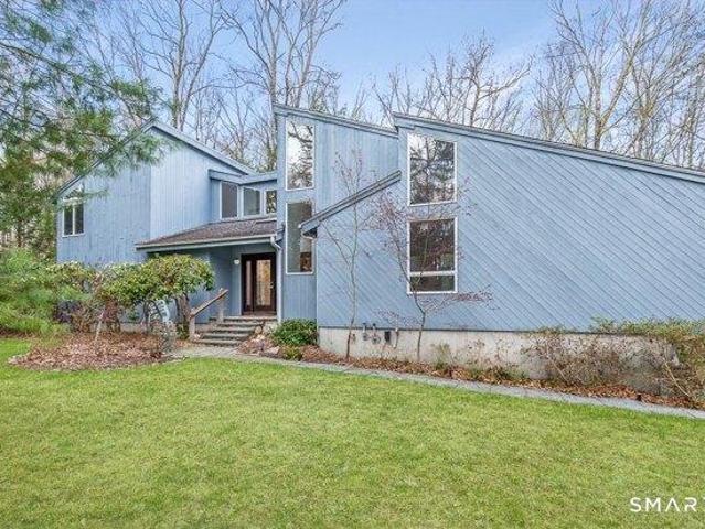 5 bedroom, Woodbridge CT 06525 104651293