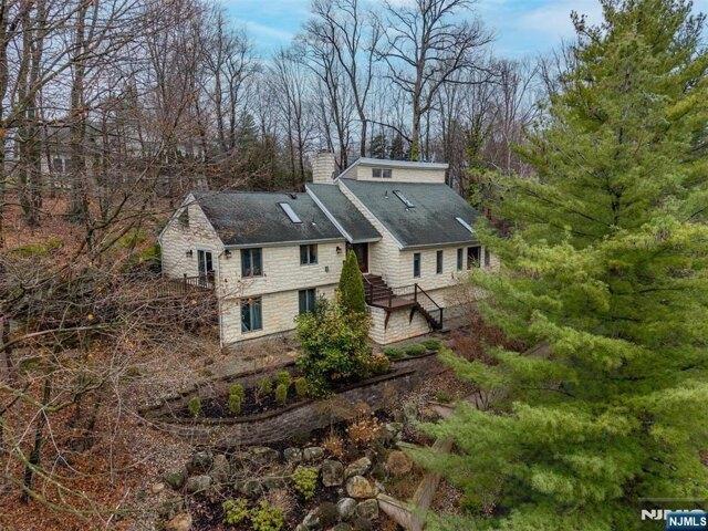 5 bedroom, Woodcliff Lake NJ 07677 LS101573732