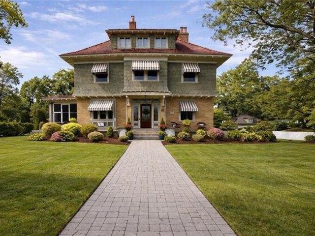 5 bedroom, Woonsocket RI 02895 LS102634740