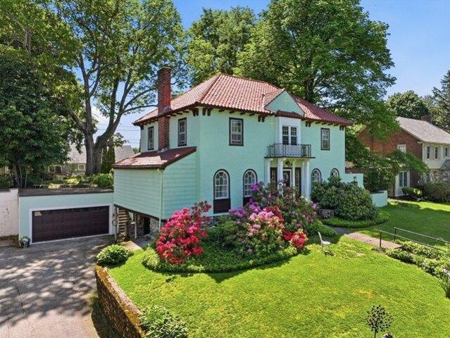 5 bedroom, Worcester MA 01609 104689836