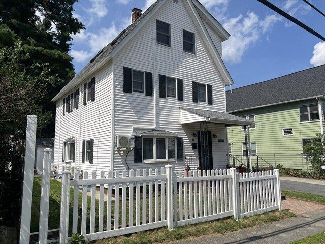 5 bedroom, Worcester MA 01602 104235452