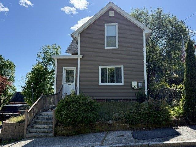 5 bedroom, Worcester MA 01603 LS103035740