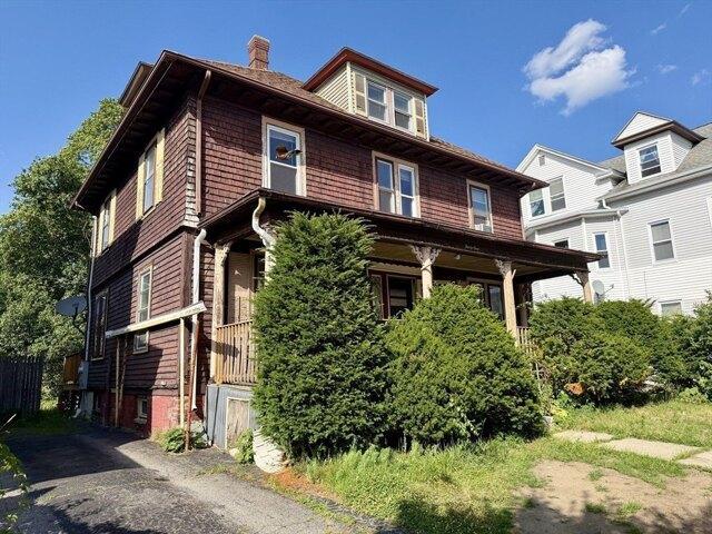5 bedroom, Worcester MA 01603 105160371