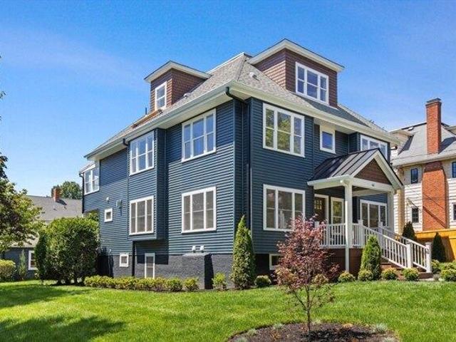 5 bedroom, Watertown MA 02472 105059439