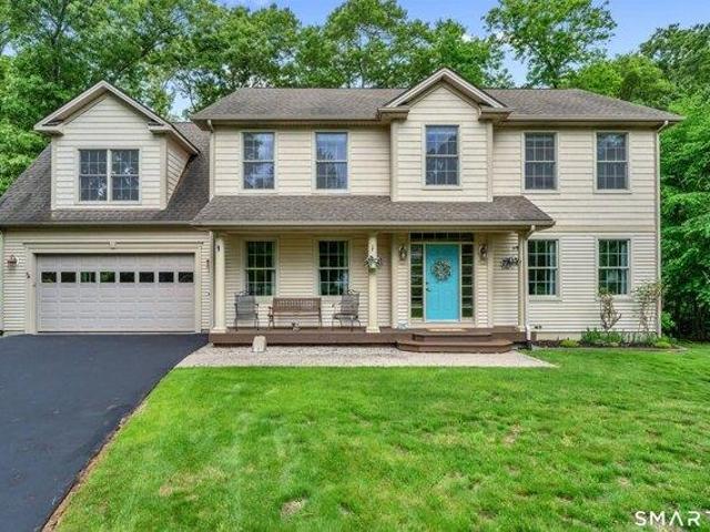 5 bedroom, Waterford CT 06385 103188072