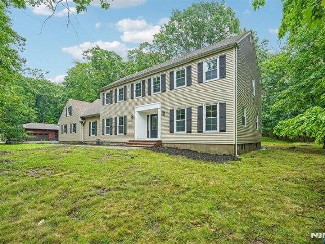 5 bedroom, Wayne NJ 07470 104567629