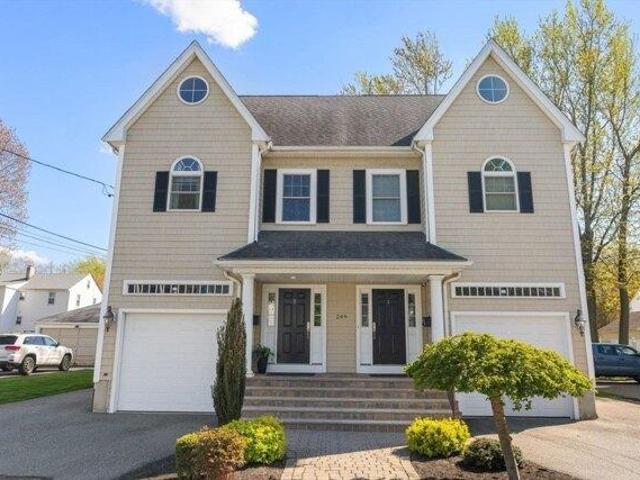 5 bedroom, Waltham MA 02453 LS103126339