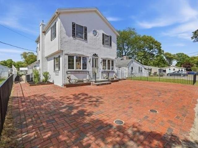 5 bedroom, Wareham MA 02571 102826751