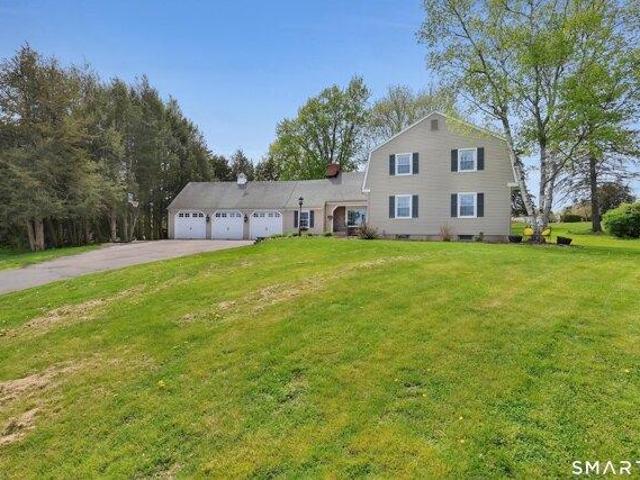 5 bedroom, Wethersfield CT 06109 LS103124742