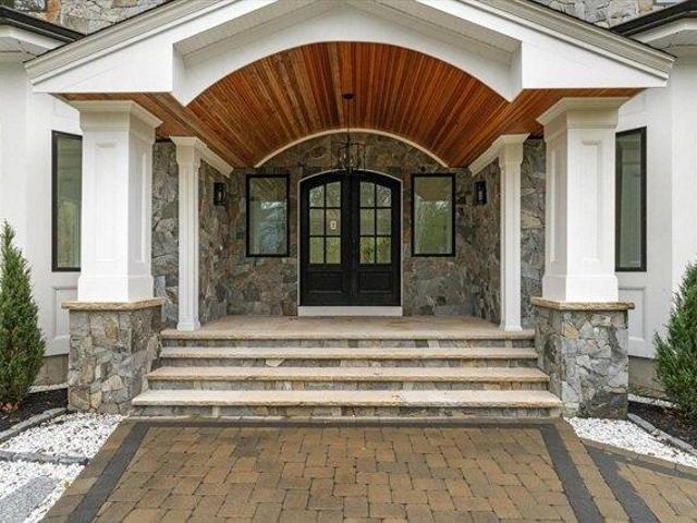 5 bedroom, Wellesley MA 02482 LS102801178