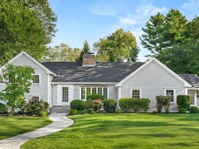 5 bedroom, Wellesley MA 02482 LS103017321