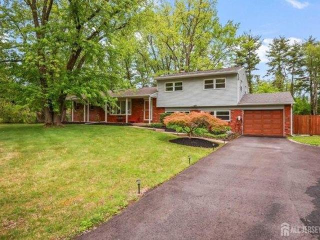 5 bedroom, West Windsor NJ 08540 102529173