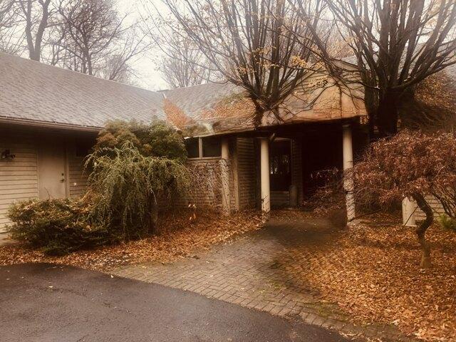 5 bedroom, West Hartford CT 06117 101705731