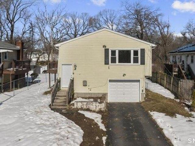 5 bedroom, West Haven CT 06516 102559481