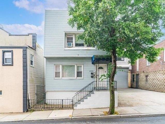 5 bedroom, West New York NJ 07093 104478040