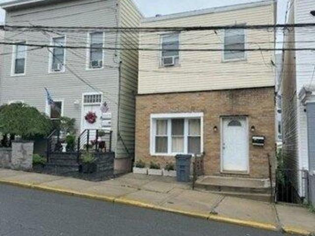 5 bedroom, West New York NJ 07093 104328959