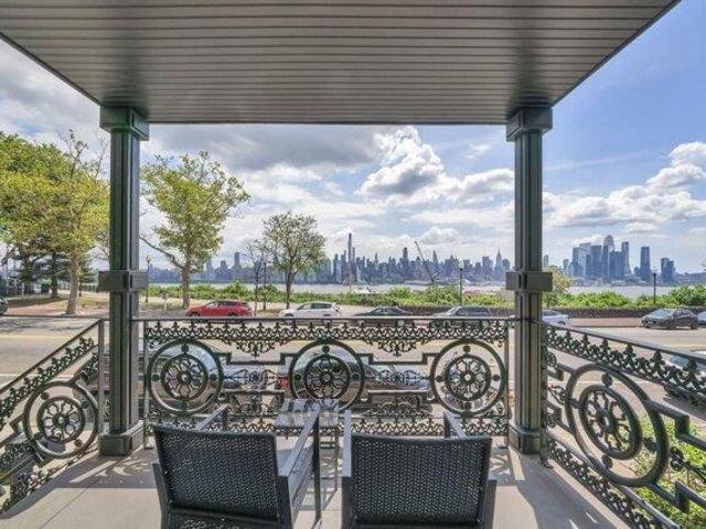 5 bedroom, West New York NJ 07093 104374859