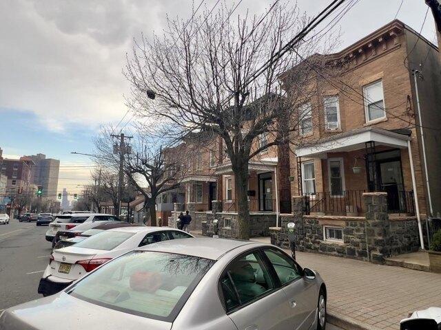 5 bedroom, West New York NJ 07093 LS102725934