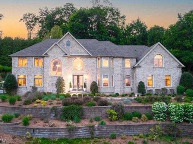 5 bedroom, West Orange NJ 07052 102312381