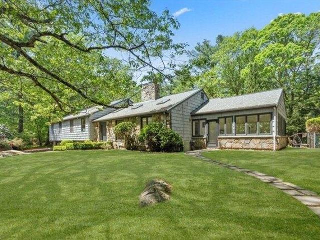 5 bedroom, Weston MA 02493 LS103036749