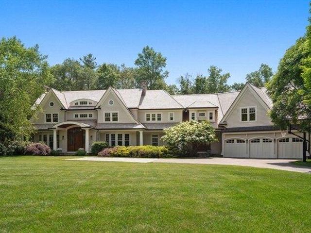5 bedroom, Weston MA 02493 104010682