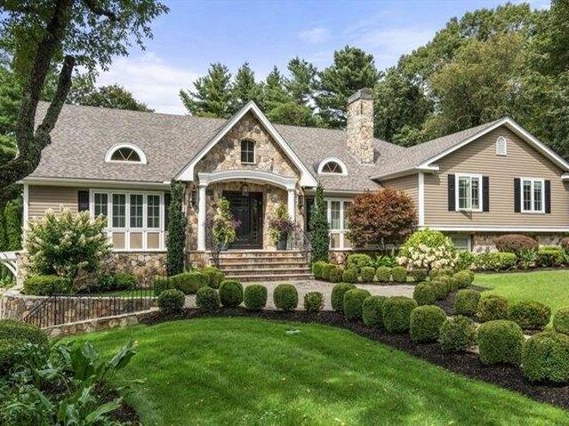 5 bedroom, Weston MA 02493 104477427