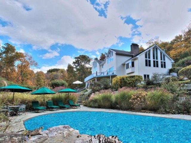 5 bedroom, Weston CT 06883 103070971