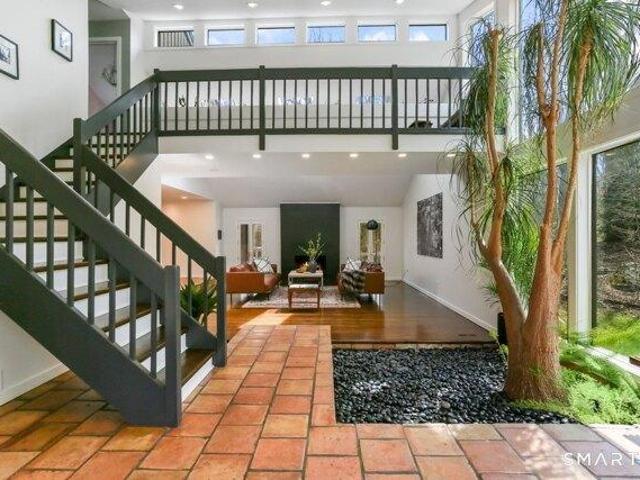 5 bedroom, Weston CT 06883 103163033