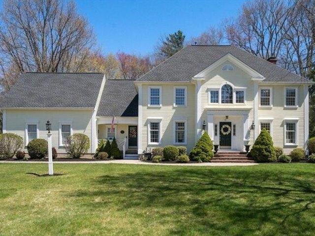 5 bedroom, Westborough MA 01581 LS102061100