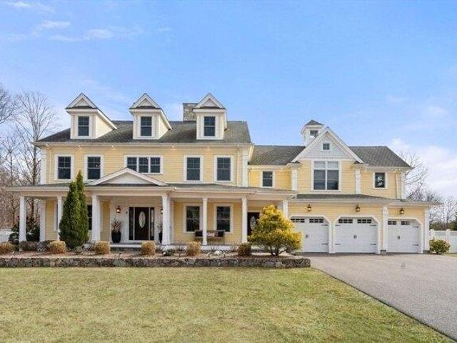 5 bedroom, Westwood MA 02090 104834053