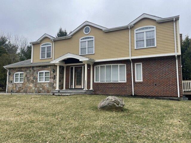 5 bedroom, Westwood MA 02090 104831963