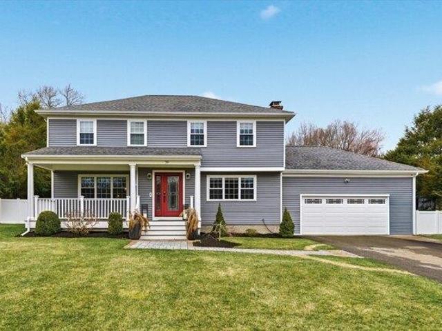 5 bedroom, Westwood MA 02090 LS101705786
