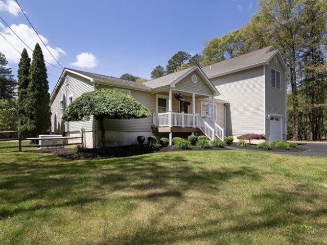 5 bedroom, Williamstown NJ 08094 104651190