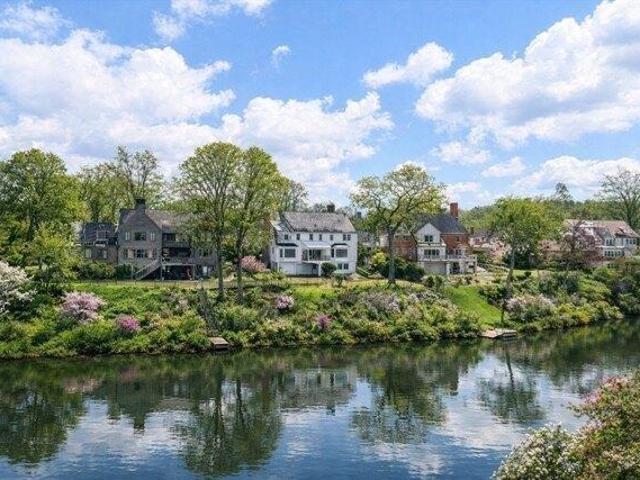 5 bedroom, Winchester MA 01890 101799908