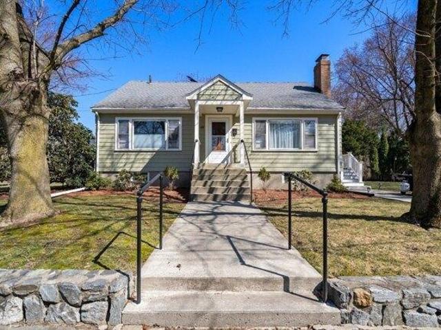 5 bedroom, Winchester MA 01890 101859272