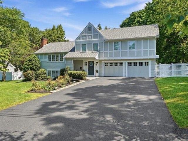 5 bedroom, Winchester MA 01890 LS103018952