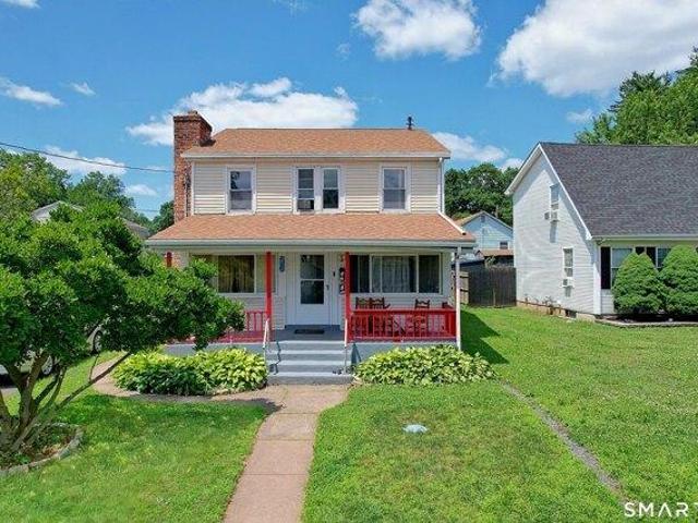 5 bedroom, Windsor CT 06095 104901595