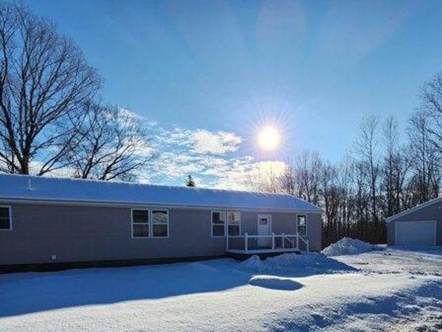 5 bedroom, Winslow ME 04901 101998718