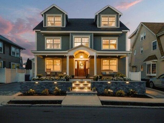 5 bedroom, Winthrop MA 02152 104718037