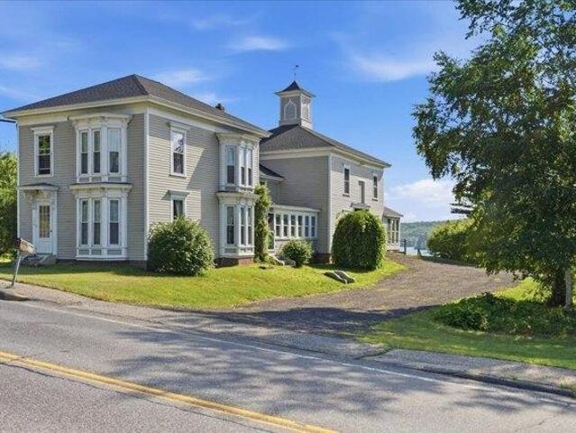 5 bedroom, Winthrop ME 04364 104687886