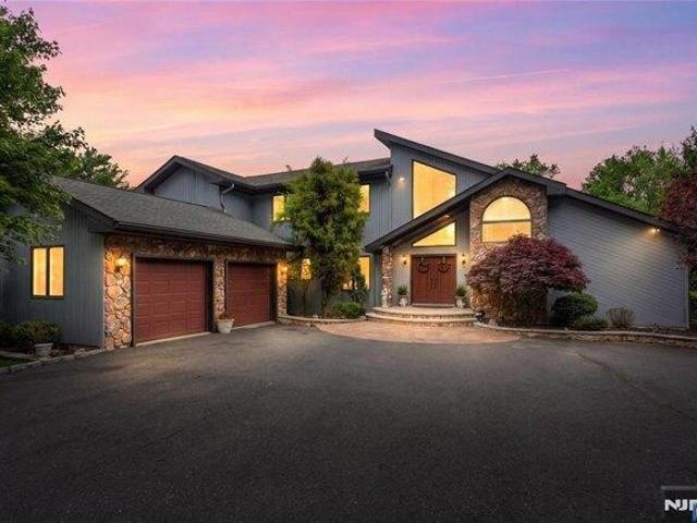 5 bedroom, Totowa NJ 07512 LS102777209