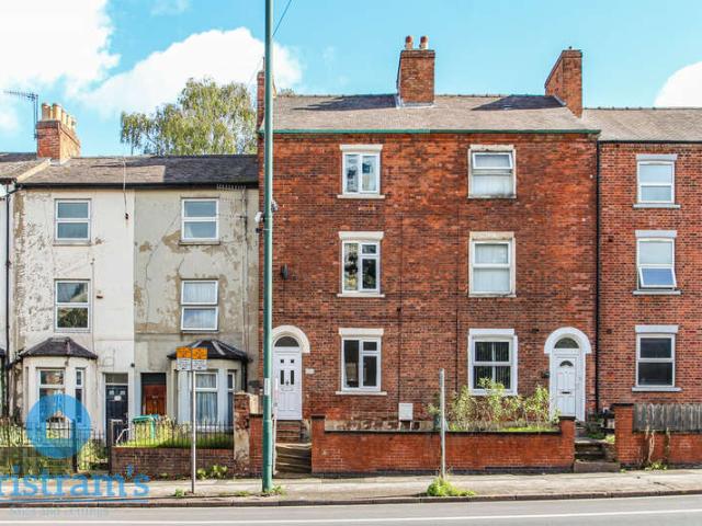 5 Bedroom Town House