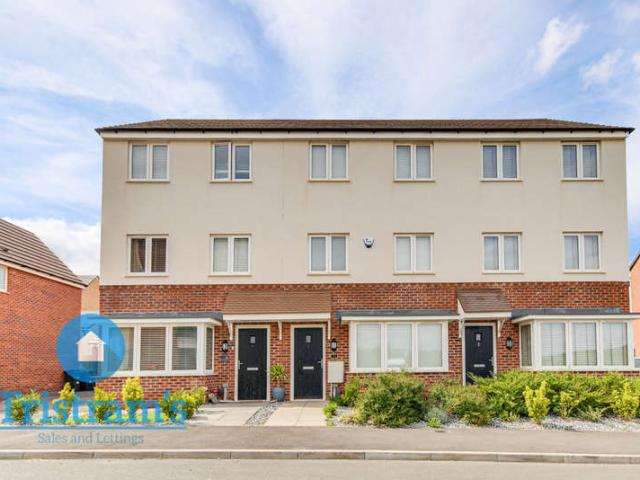 5 Bedroom Town House