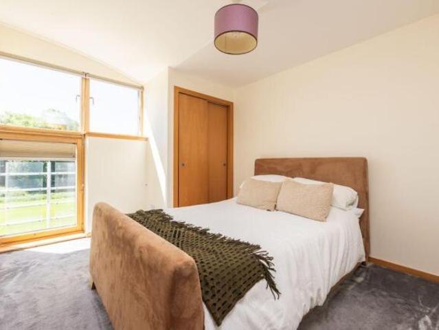 5 bedroom town house for sale in 64 Cavalry Park Drive, Edinburgh, EH15 3QG, EH15
