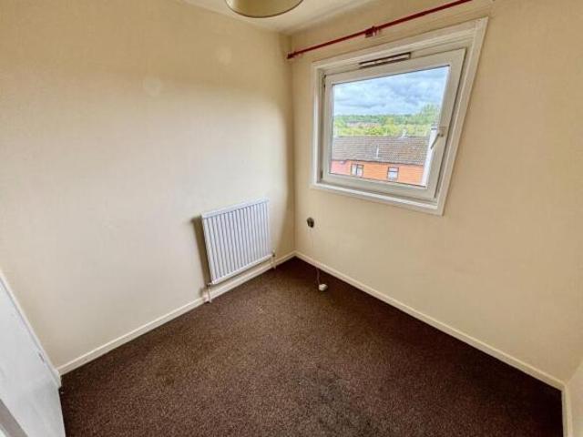 5 bedroom town house for sale in Waterpump Court, Thorplands, Northampton NN3