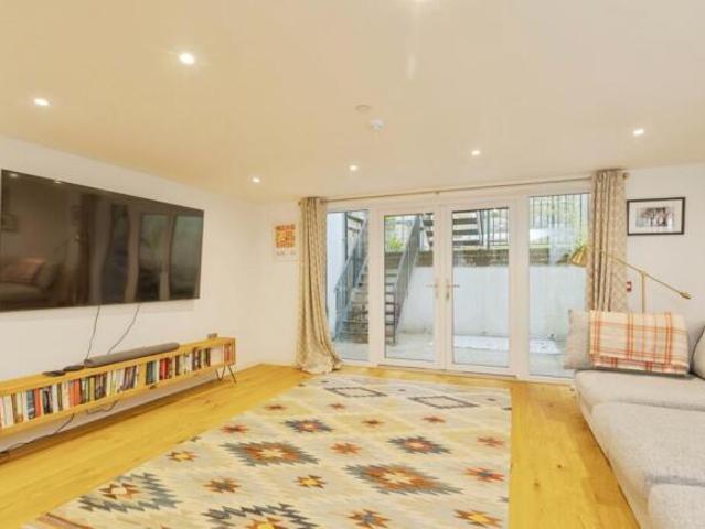 5 bedroom town house for sale in Bishops Down Park Road, TUNBRIDGE WELLS, Kent, TN4
