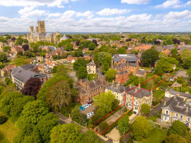 5 bedroom town house for sale in Lindum Terrace, Lincoln, Lincolnshire, LN2 5RP, LN2